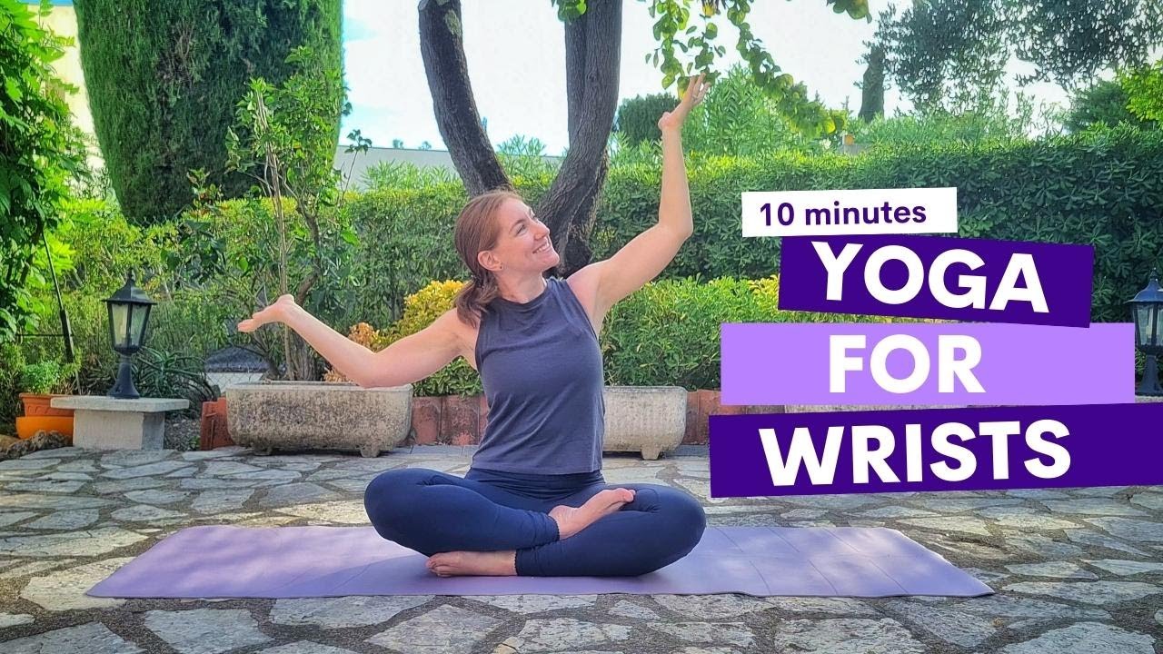 Best Yoga For Wrists / Daily Routine / Warm Up - YouTube