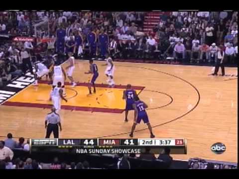 KOBE VS. LEBRON (Kobe puts a Killer Crossover on Lebron) - YouTube