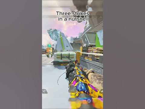 Three strikes in a nutshell #apex #apexlegends #streaming - YouTube