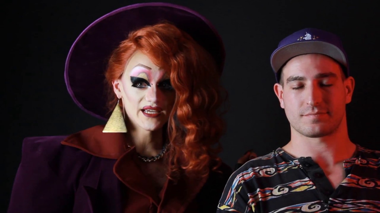 ONE MINUTE MAKEUP TUTORIAL by Felony Dodger - YouTube