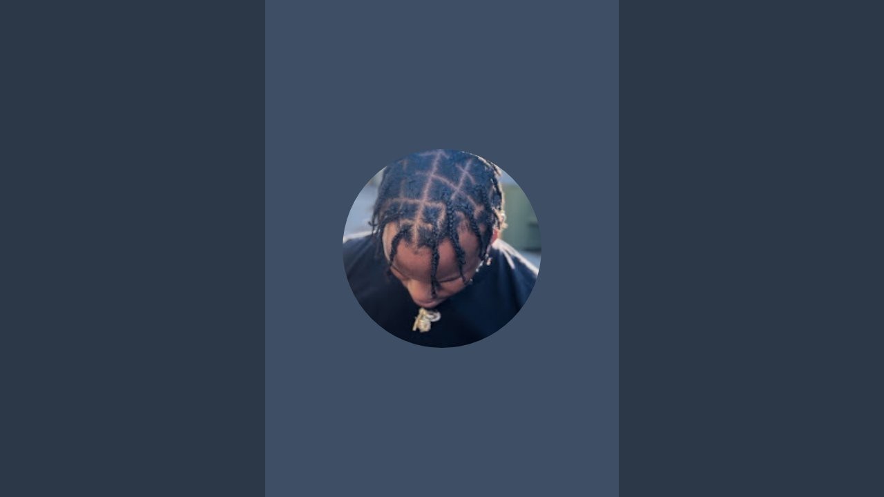 QUANTAVIOUS is live Making Ramen in the Car - YouTube