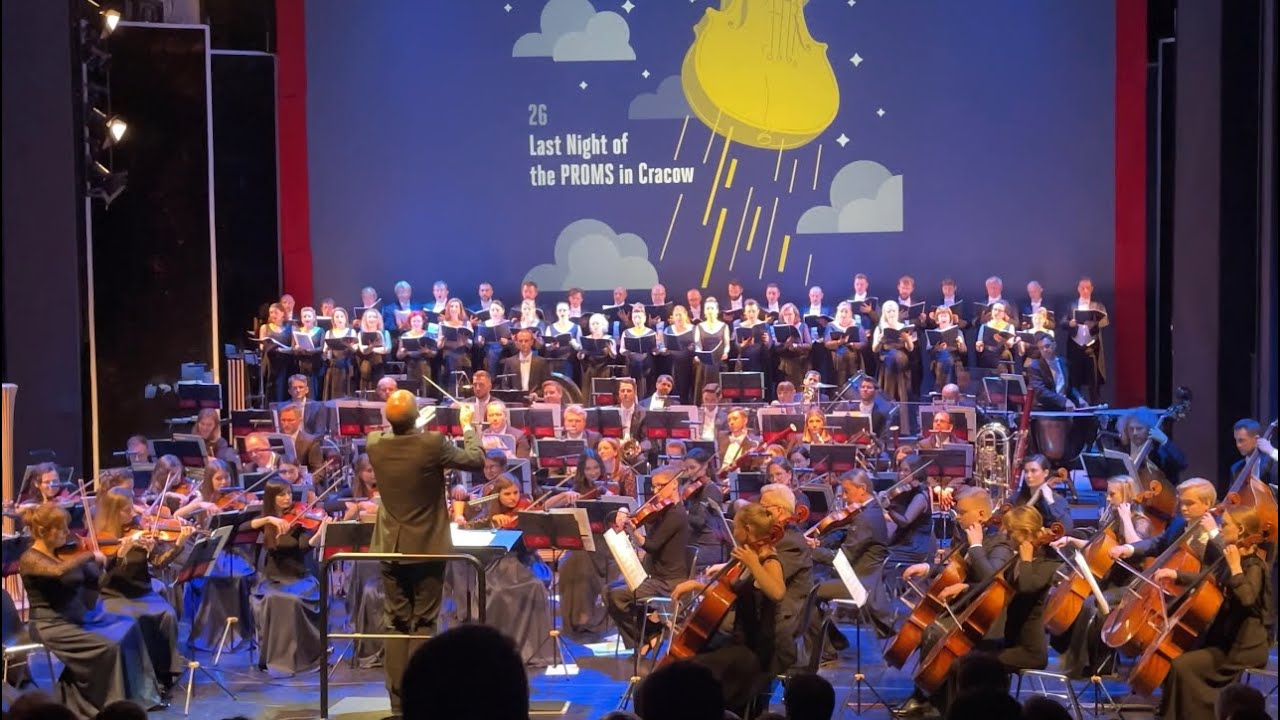 GOD SAVE THE KING | Sir Benjamin Britten's arrangement | Beautifully ...