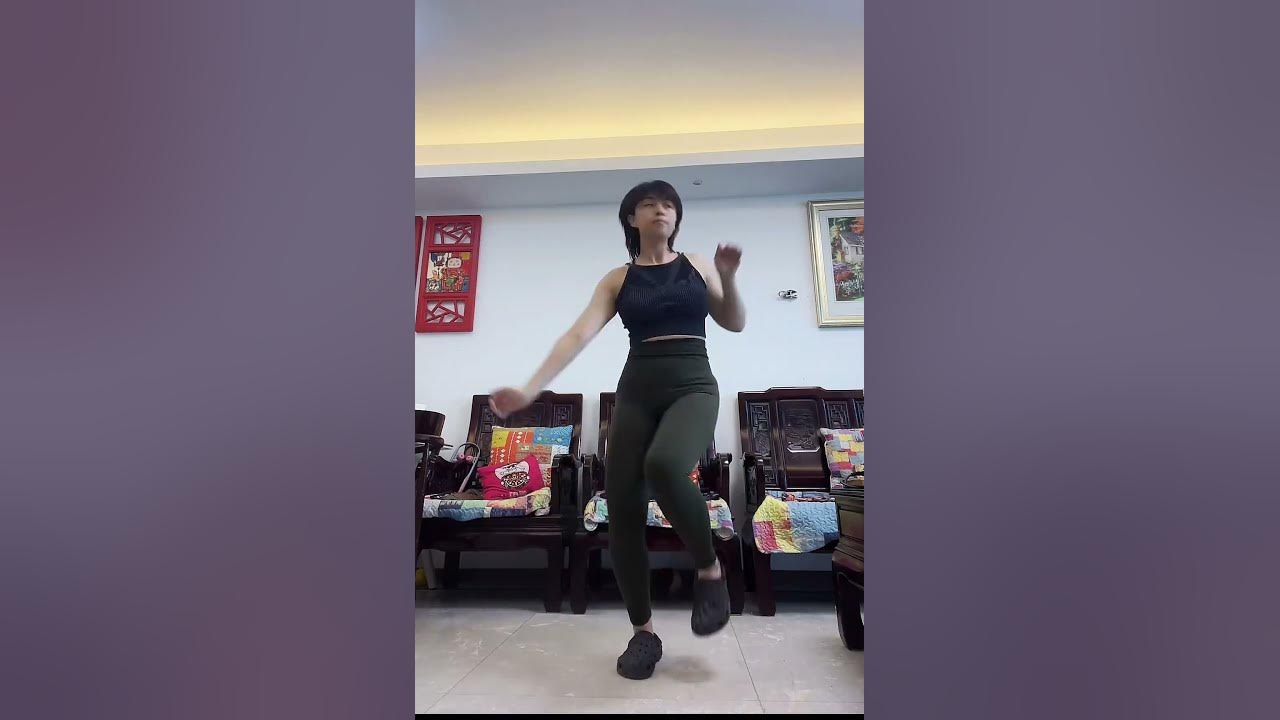 2024.4.30 166cm/64.9KG 自然光下的身体状态 - YouTube