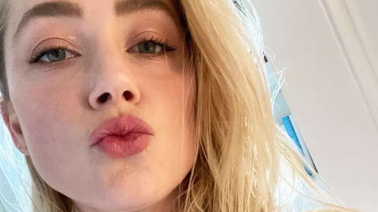 Make Sure You're AIone Before Looking At Amber Heard's These Pics - YouTube