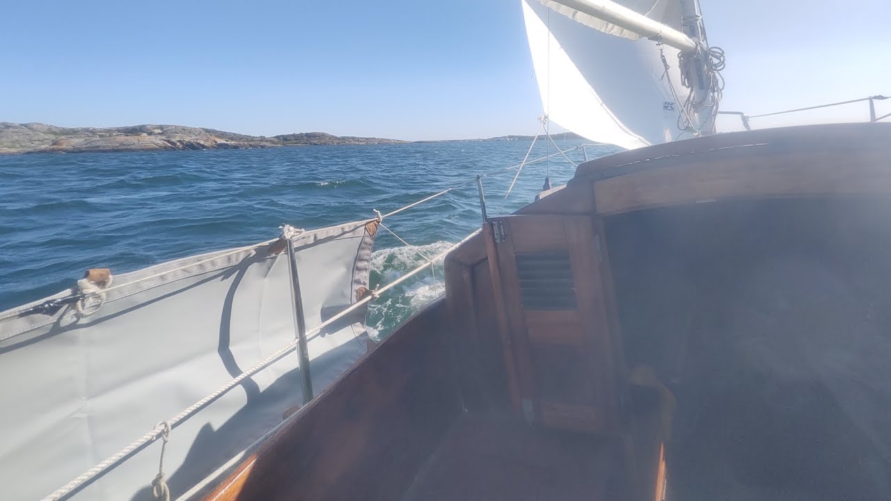 Sailing our Vindö 18 ~ part 1 - YouTube