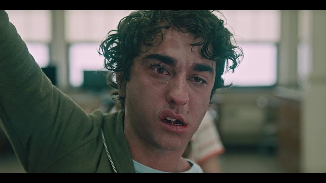 Hereditary (2018) - Peter Breaks his Nose - YouTube