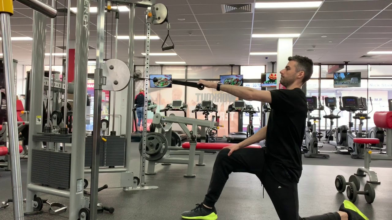 Unilateral Shoulder Pull - YouTube