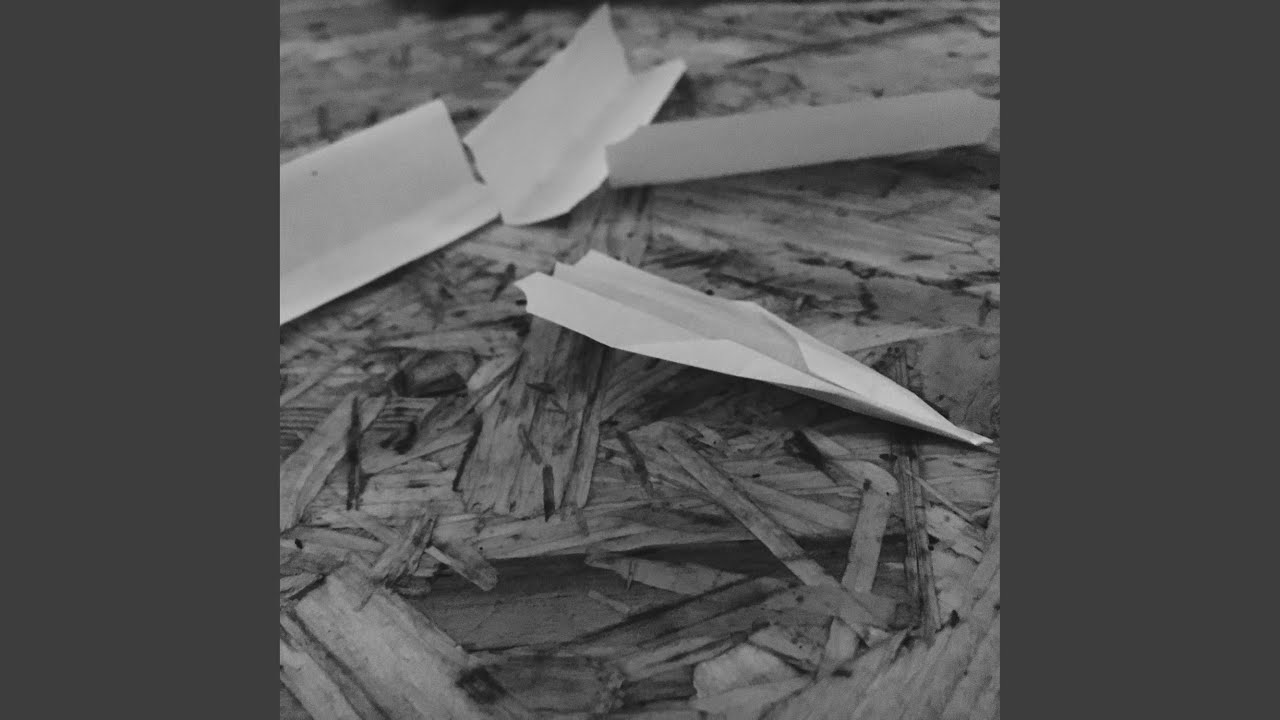 Flying Paper - YouTube