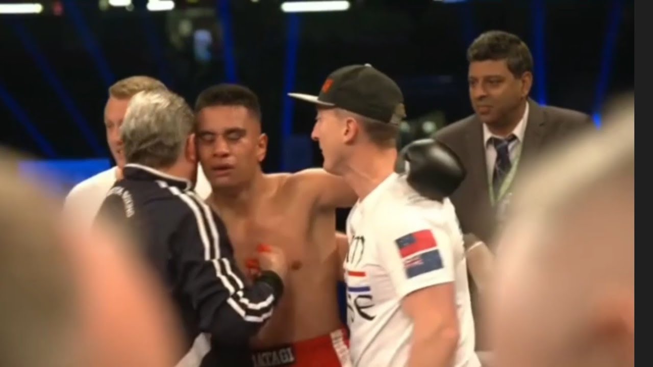 UNDERDOG FINAL ROUND TKO / Morgan Jones vs Mose Auimatagi Jr - YouTube