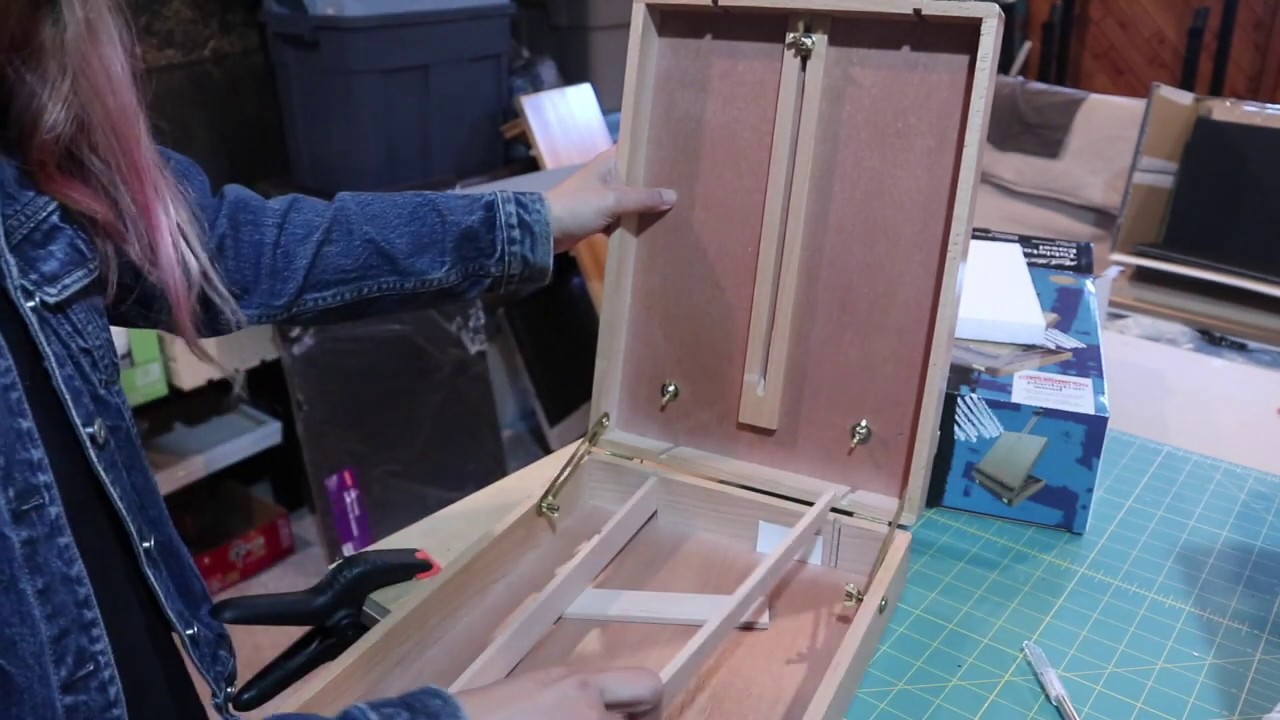 Unboxing and First Impression (Review): Mont Marte Tabletop Box Easel ...