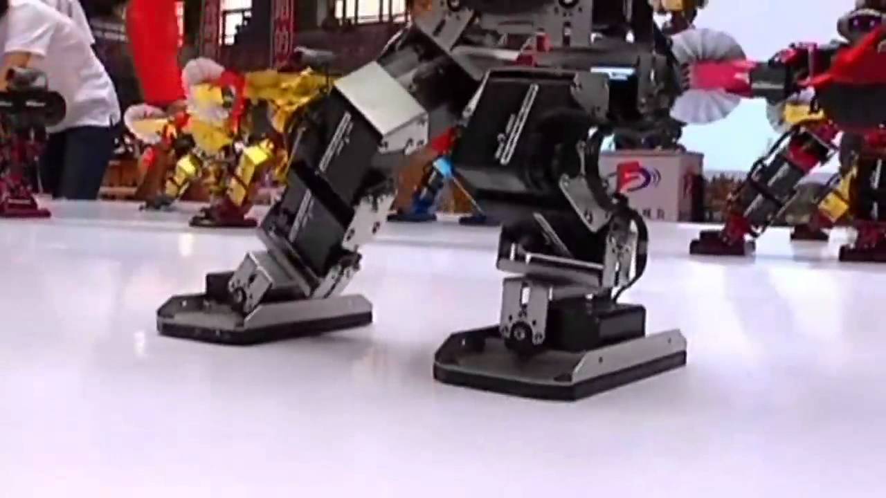 Robot dancing competition in China - YouTube