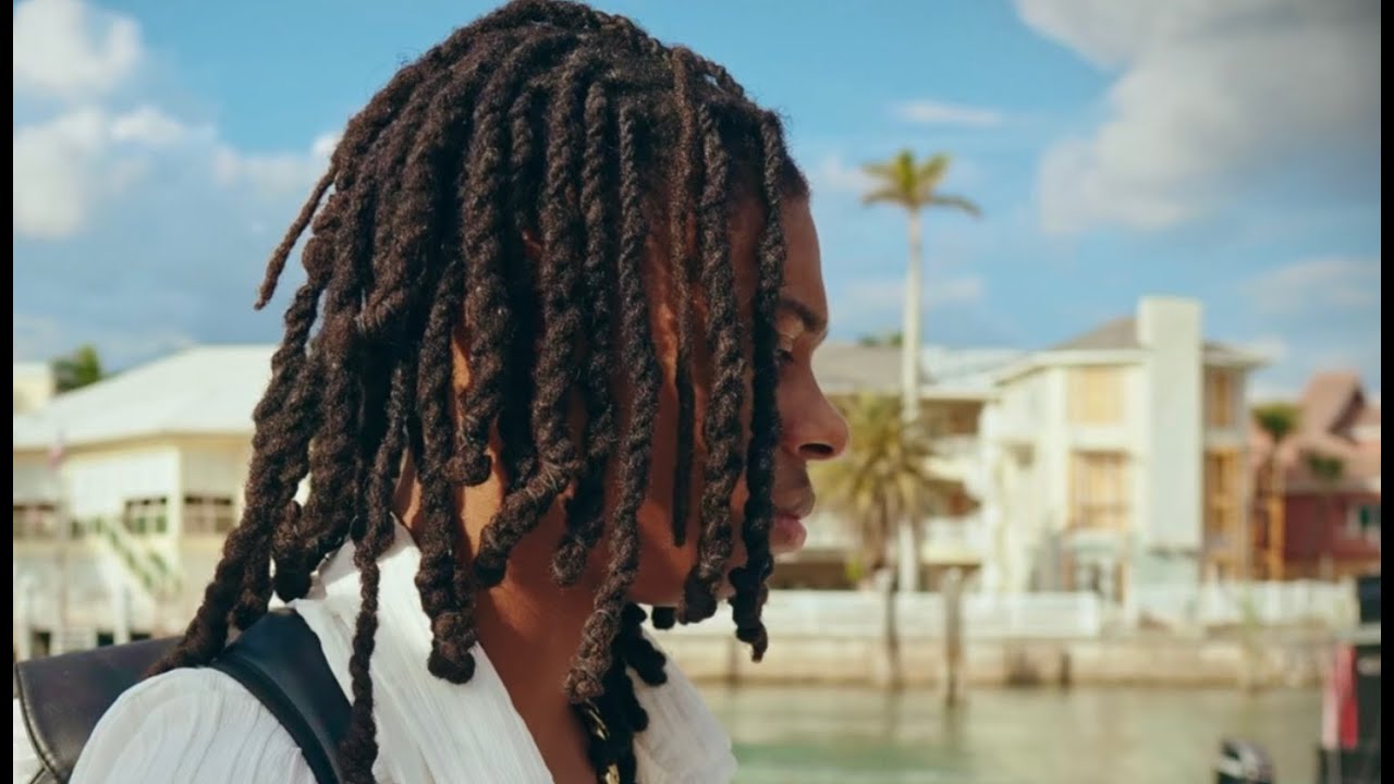 Aarion - Tell Em Everything (Official Video) - YouTube