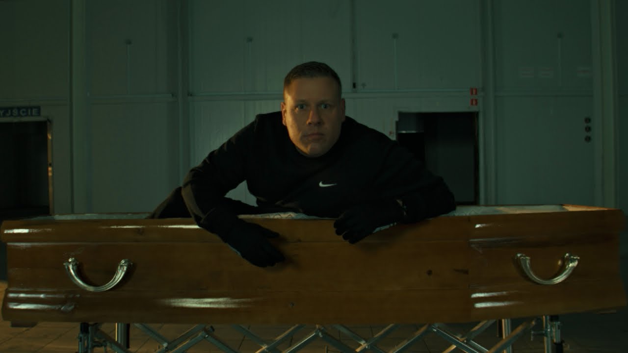 Diho - Przy aparaturze (Official Video) - YouTube