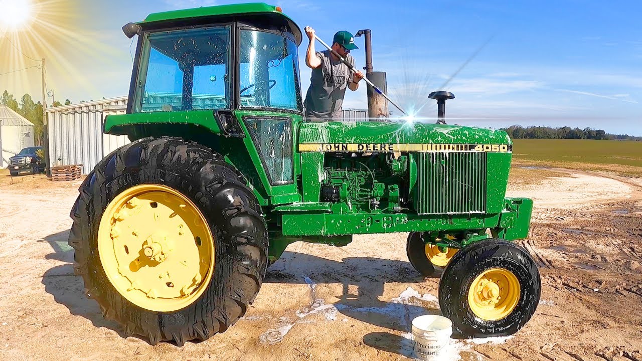Full Detail Tractor Wash John Deere 4050 - YouTube