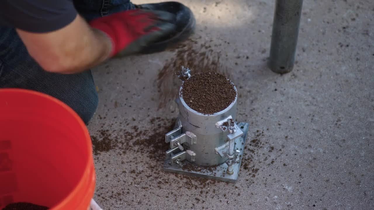 Preparing Soil for Lab Testing - YouTube
