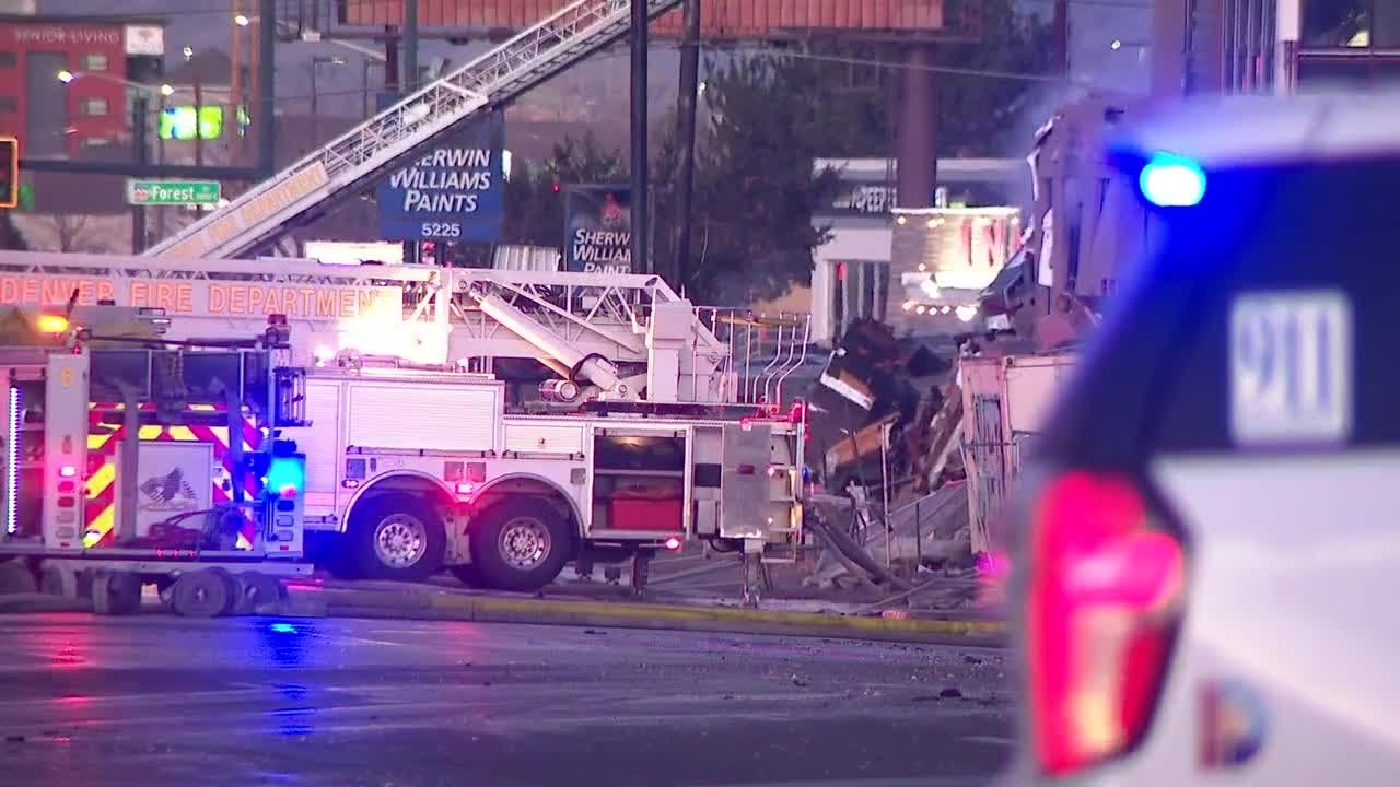 Massive apartment construction site fire in Denver burns into Saturday ...