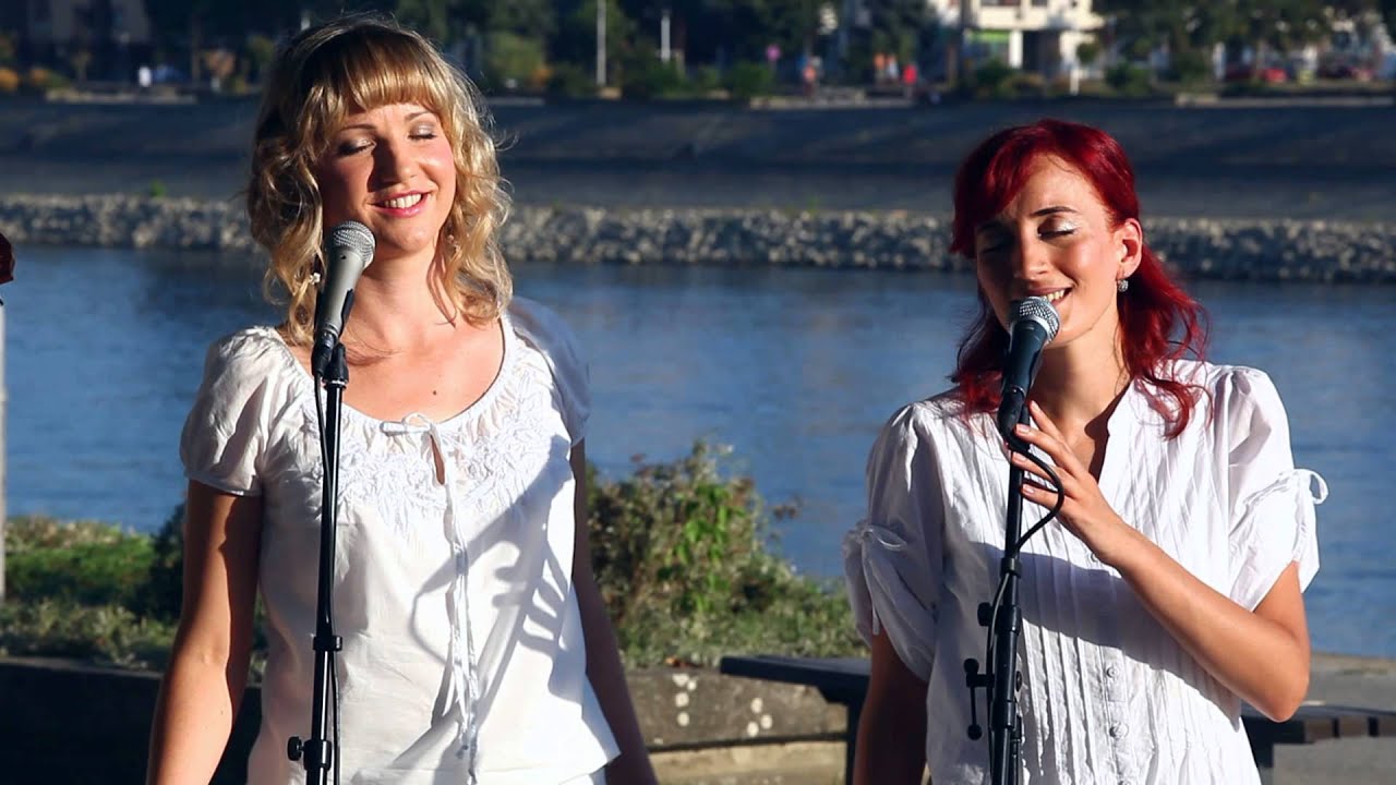 Krjesnice - Boogie Street (Leonard Cohen cover) - YouTube