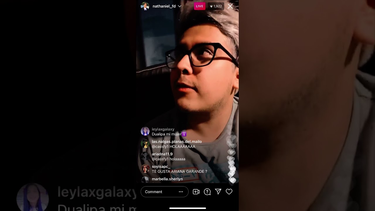 Nathaniel FD es asustado por su novia - YouTube