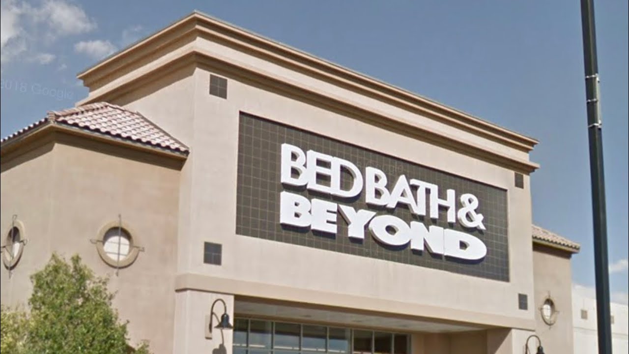 Walking into Bed Bath & Beyond for the last time in July of 2023 - YouTube