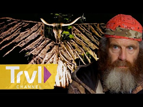 Hunting the Grafton Monster | Mountain Monsters | Travel Channel