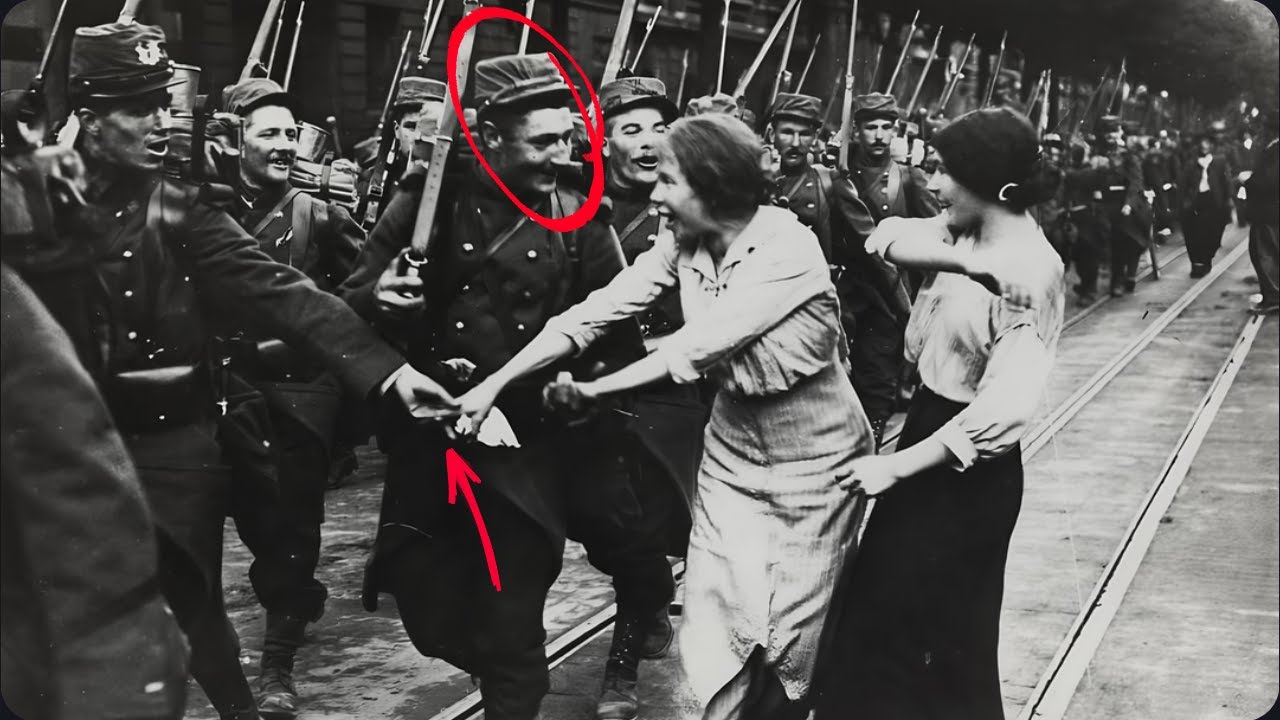 🔴 40 Historical, Rare & Vintage Photos: Step Back in Time ⌛ - YouTube