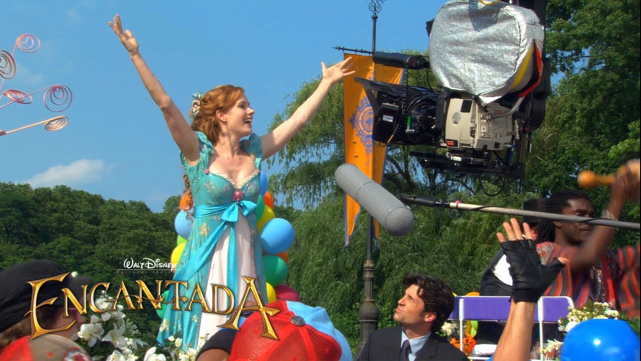 Fantasy Comes to Life: That's How You Know - Enchanted - YouTube