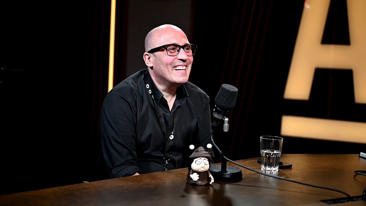 «Memoir of a Snail»: Director Adam Elliot on stop-motion torture, AI ...