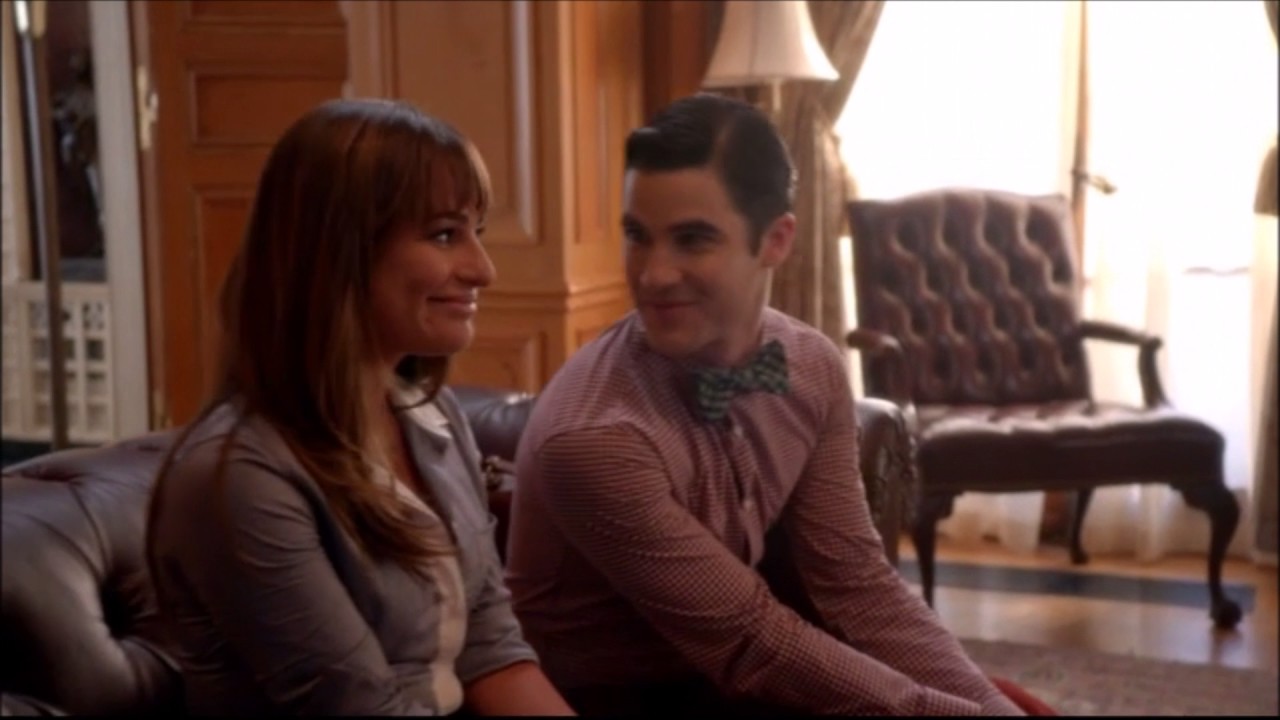 Glee - Sing (Full performance) 6x01 - YouTube