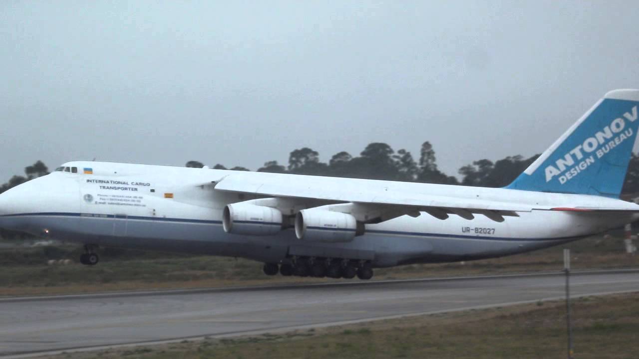 Take off Antonov An-124 in LPPR - YouTube