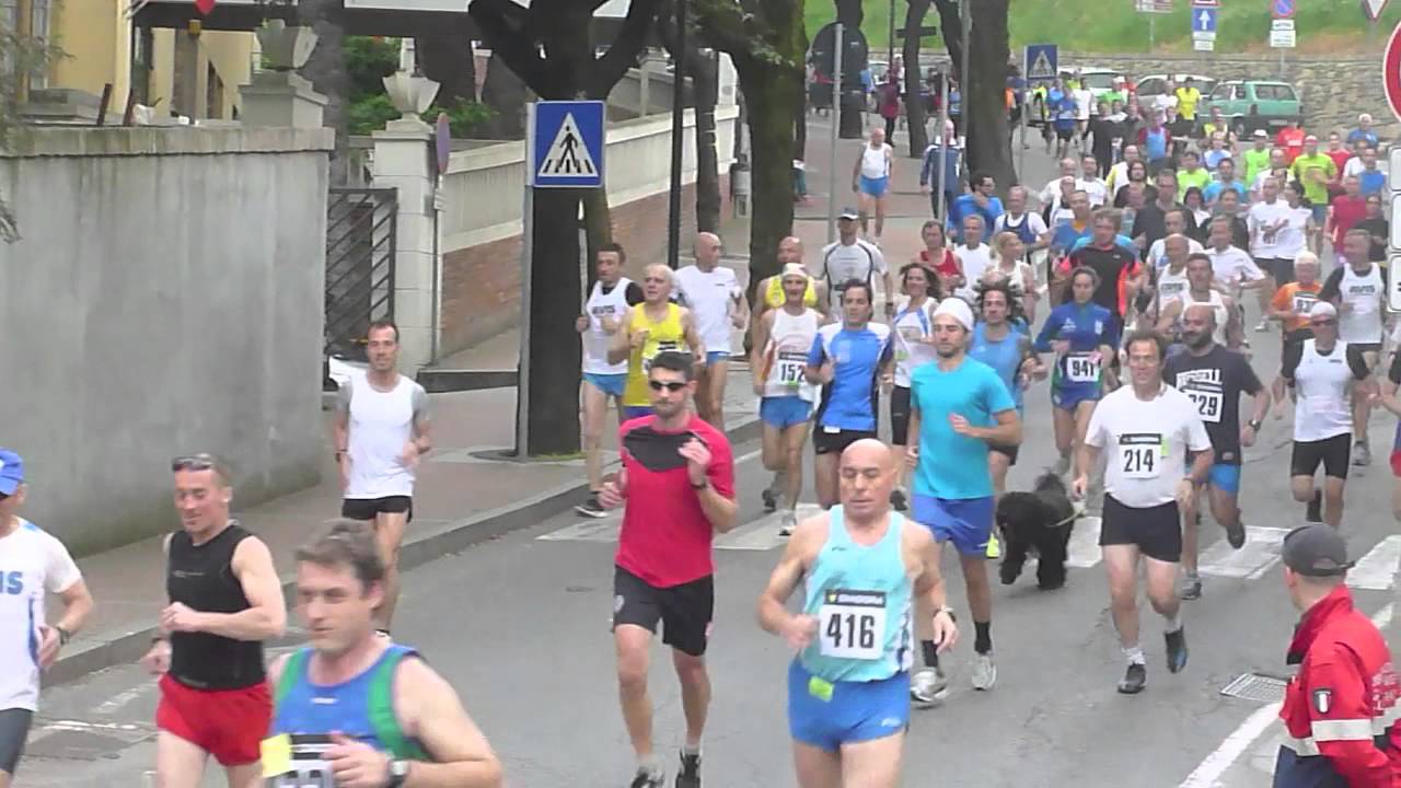 Bertinoro (FC) - 42a "5 Ville" - YouTube