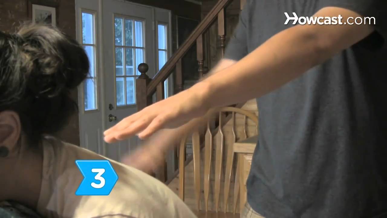 How to Give a Neck & Shoulder Massage - YouTube