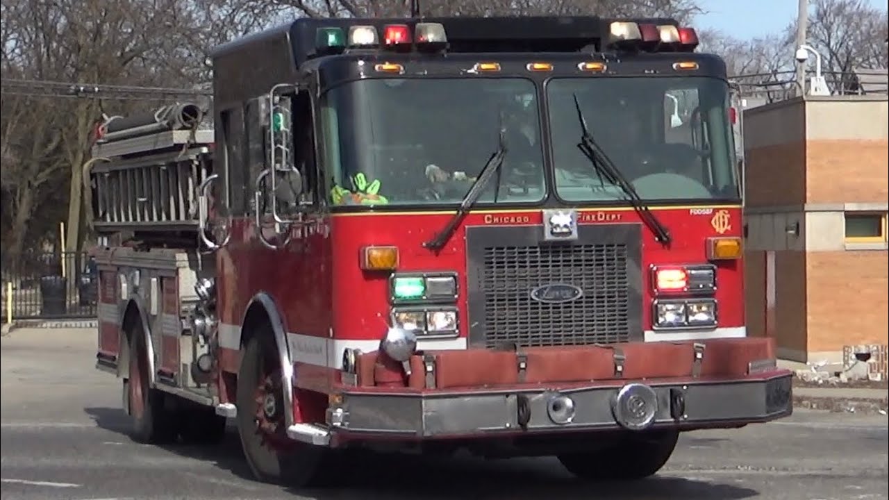 Chicago Fire Department Engine 121 (Spare) & Ambulance 79 Responding ...