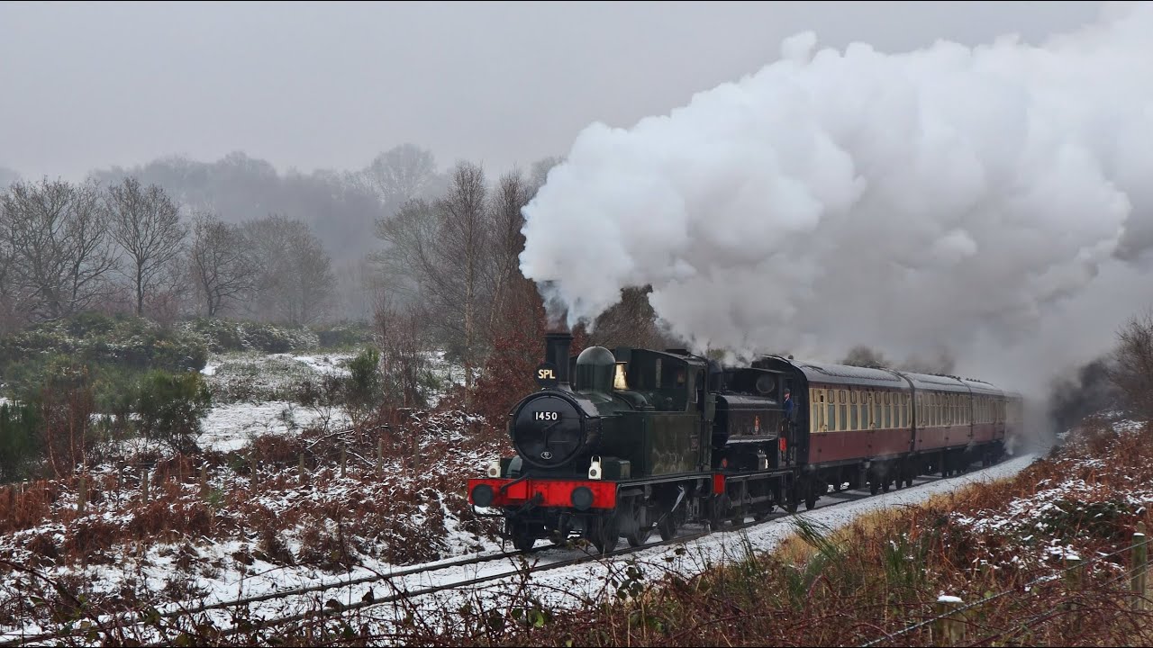 GWR Tank Engines 1450 & 7714 doublehead at the Winter Steam Gala 2025 ...