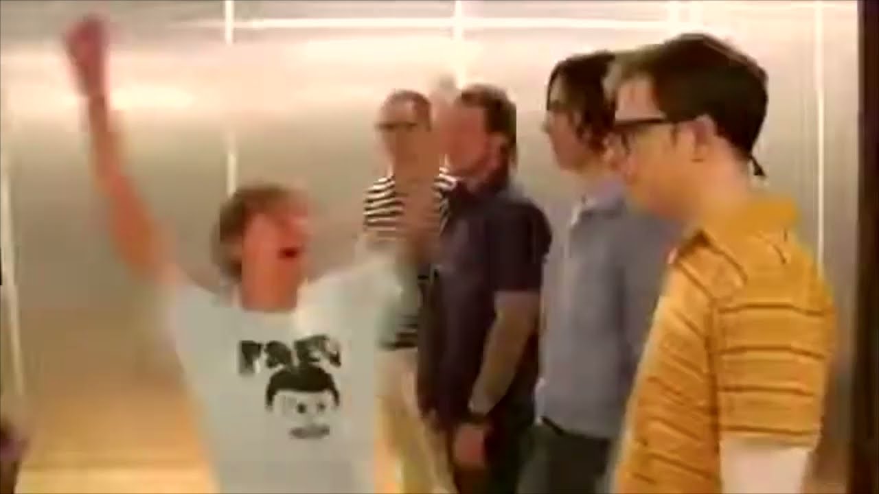 Fred Meets Award Winning Alternative Rock Band Weezer - YouTube