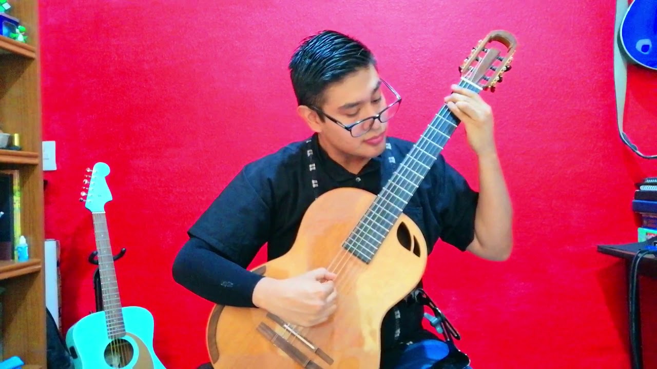 Tango en Skai -Roland Dyens - YouTube