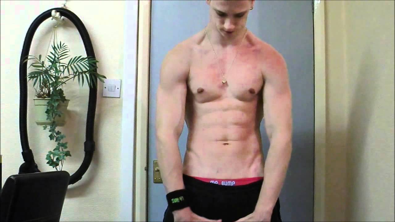 Ripped Muscle Dude Flexing and Pull Ups in Pink Boxers - YouTube