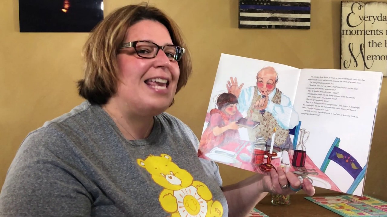 Miss Lucas Reads Thank You Mr. Faulkner - YouTube