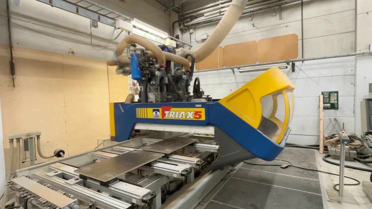 Köp CNC maskin CMC TRIAX 5 50 på Klaravik - YouTube