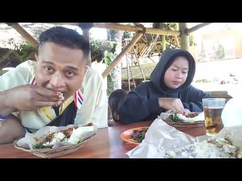 BUMIL KEPEDESAN MAKAN BEBEK JONTOR