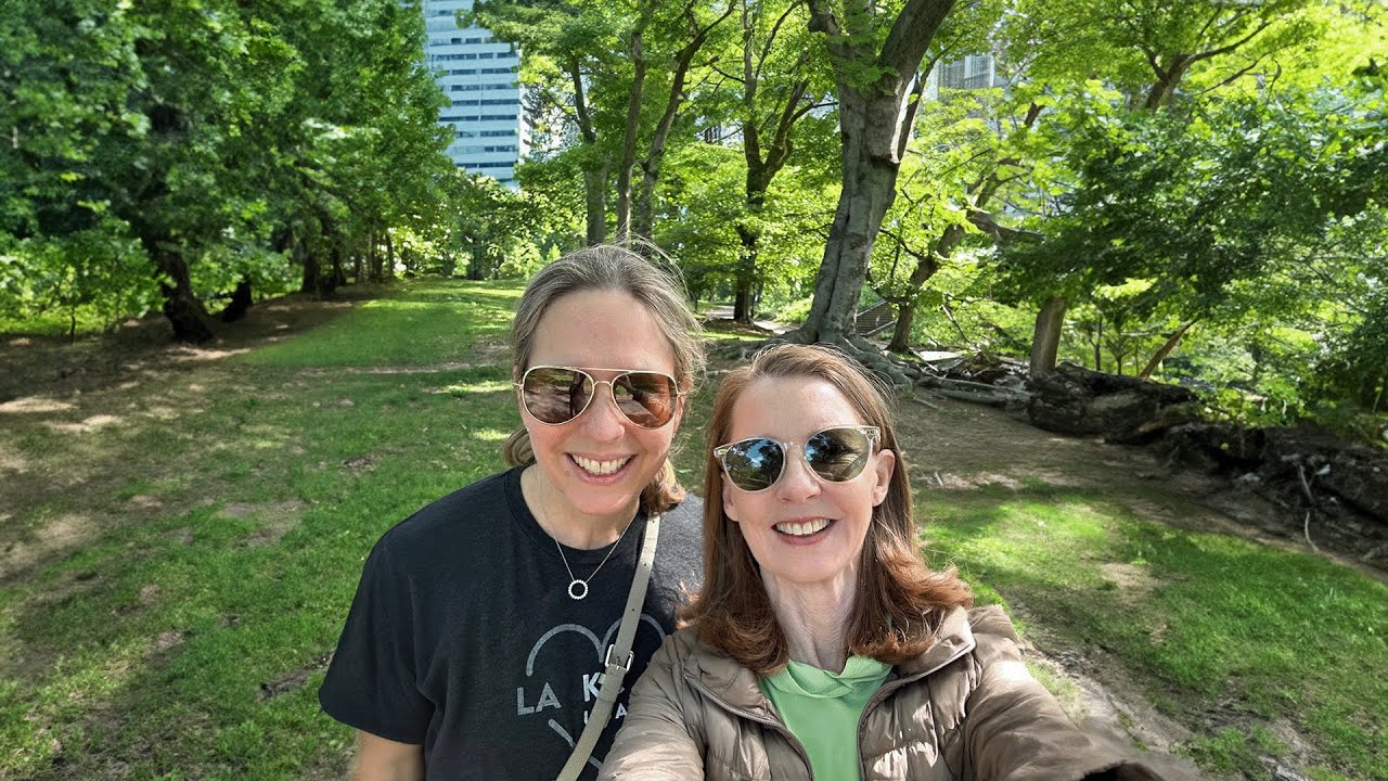 Design Your Summer with Gretchen Rubin and Elizabeth Craft - YouTube