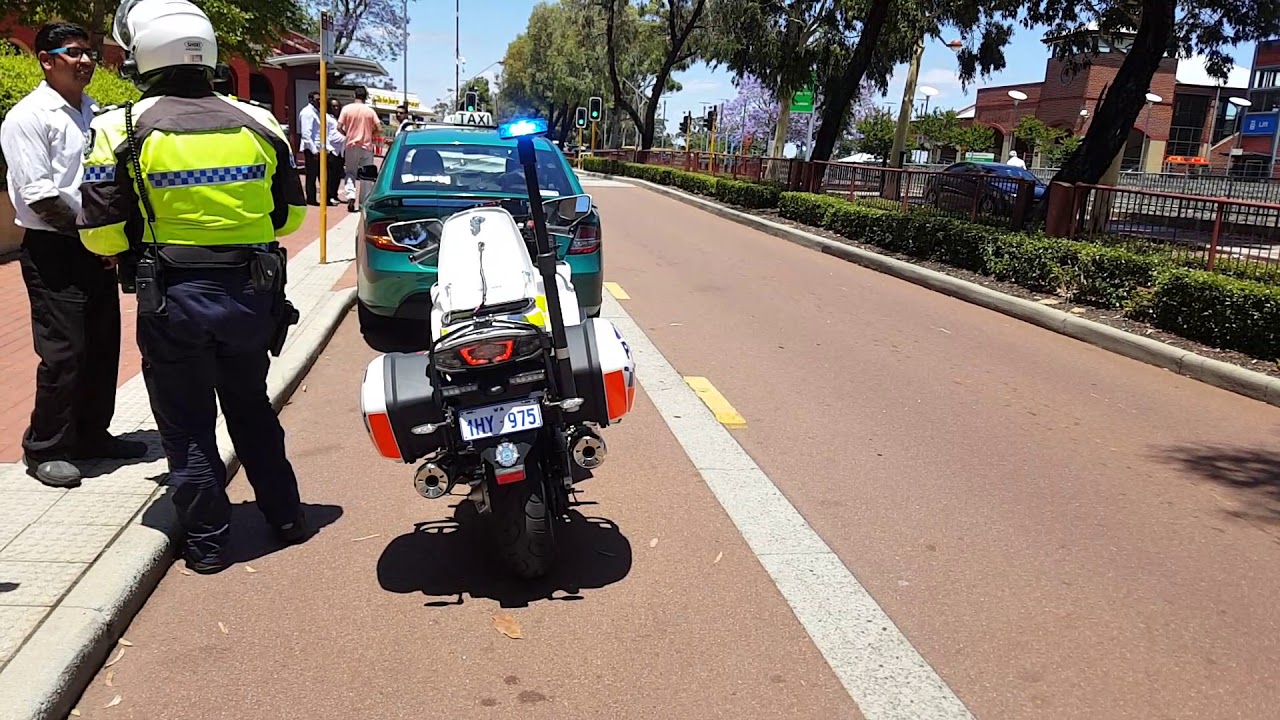 Western Australia Police- TS703 Traffic Motorcycle - YouTube