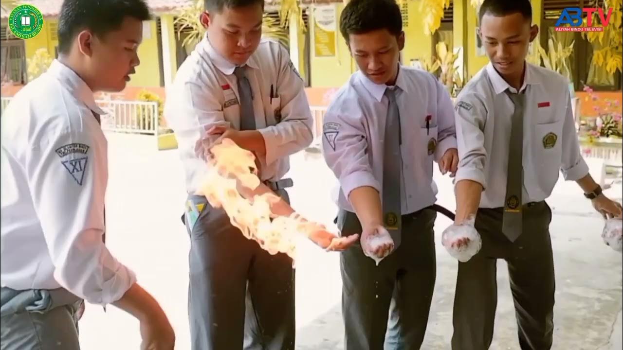 Reaksi Pembakaran Gas Butana - YouTube