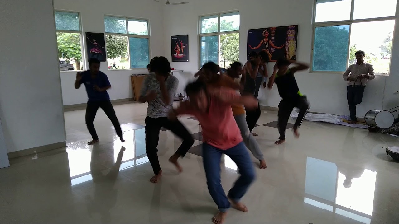 Baredi folk dance practice for..... national competition - YouTube