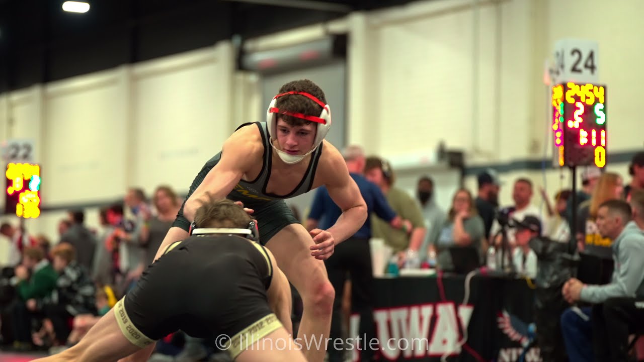 125 – Kollin Rath of Red Hawk defeated Justin Fortugno of Empire by Maj ...