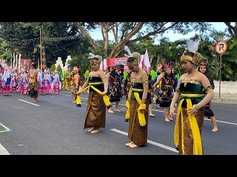 LIVE 🔴 Karnaval Kebangsaan Banyuwangi 2025