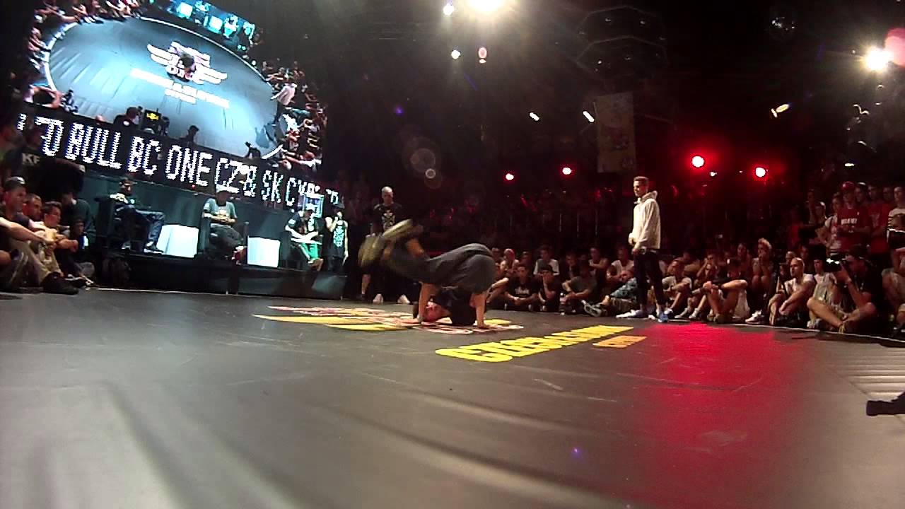 Marson vs Alan | RedBull BC one CZ/SK | TOP8 - YouTube