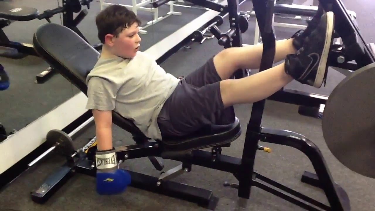 Working out like a UFC fighter - YouTube