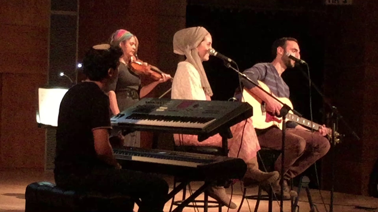 Halellujah Cover by Yonina - Live in Raanana - YouTube