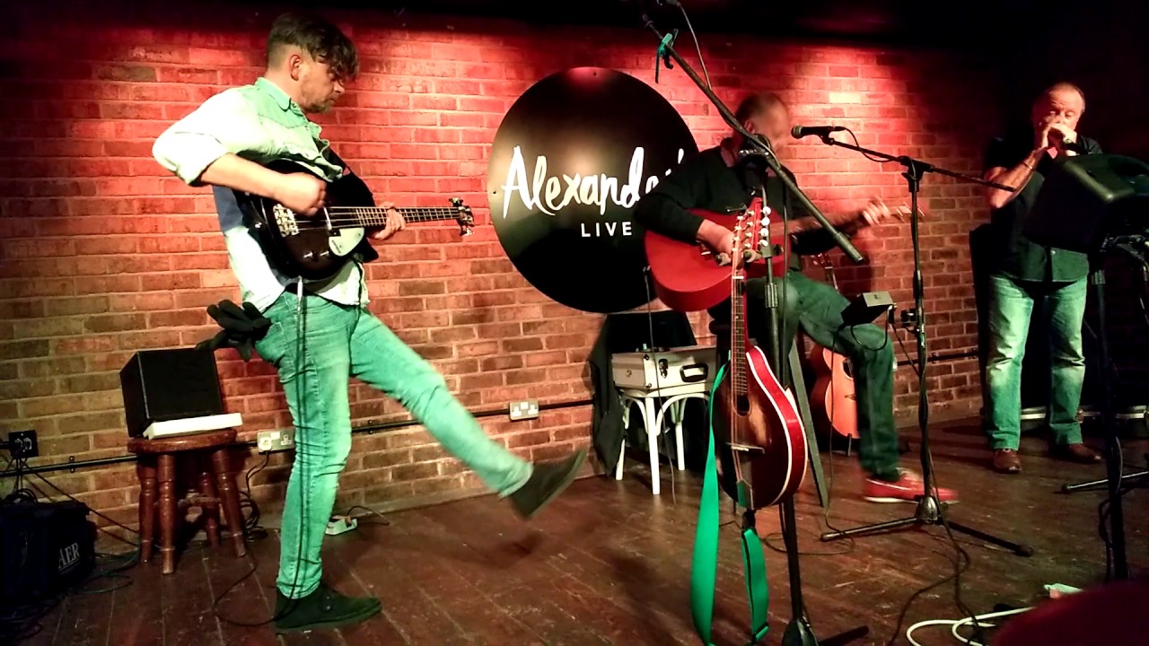 Terry Burgin Blues Band - Ice Cream Man & House of the Rising Sun - YouTube