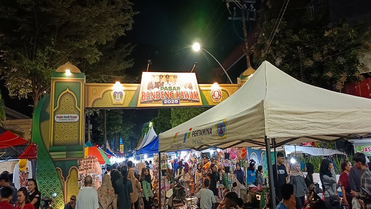 Wisata Pasar Malam Pasar Bandeng Kawak Gresik 2025 - YouTube